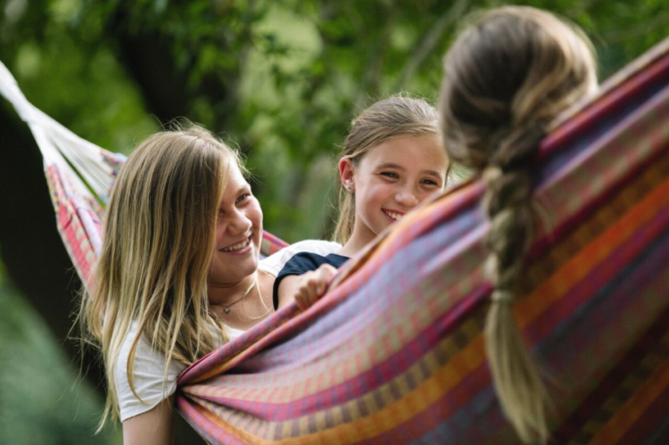 Jonathan Chapman Listens for Visual Cues - Workbook Weekly